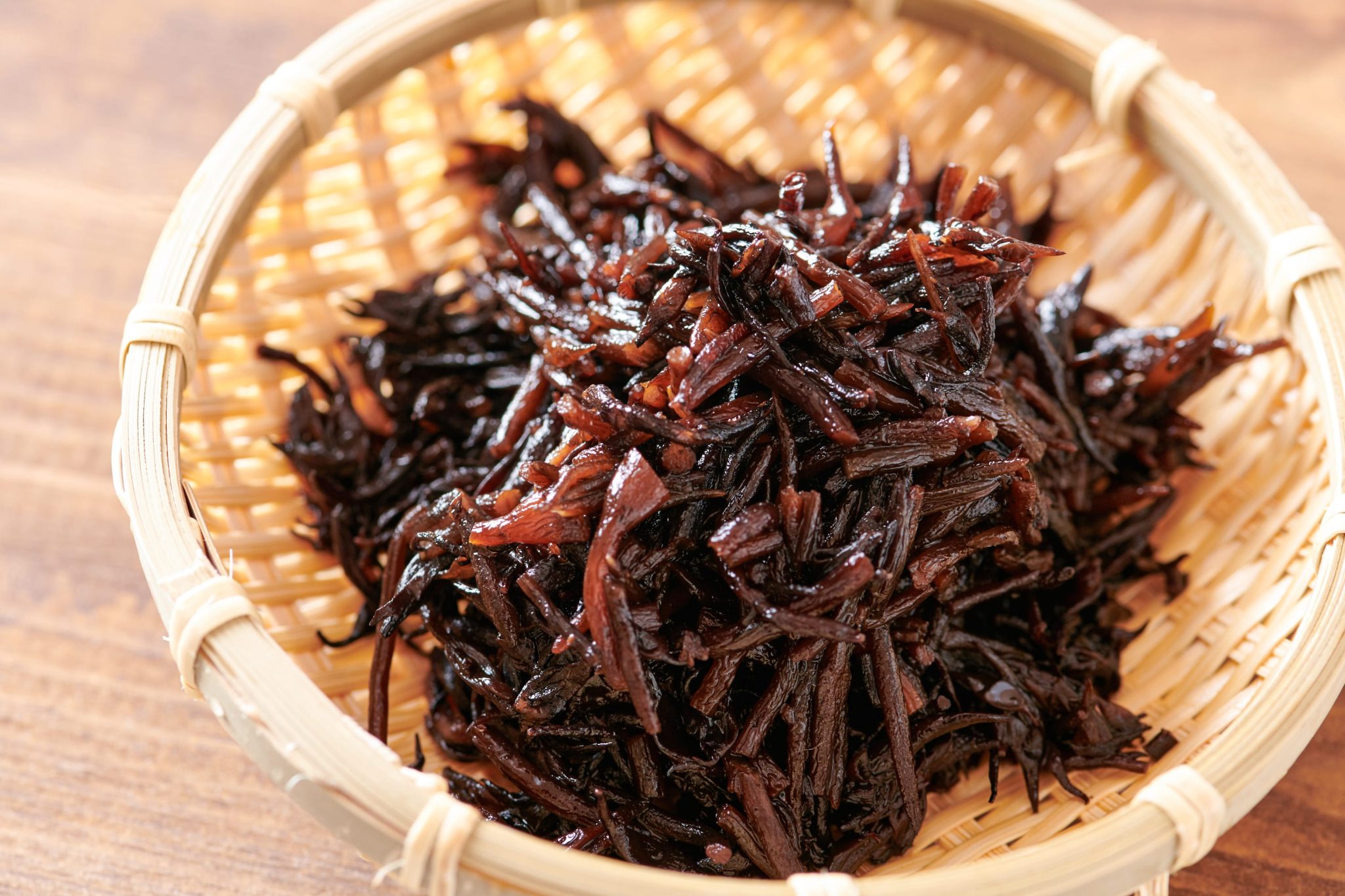 ひじきは栄養たっぷり！期待できる健康効果、おすすめのレシピを紹介 - くらしトライ